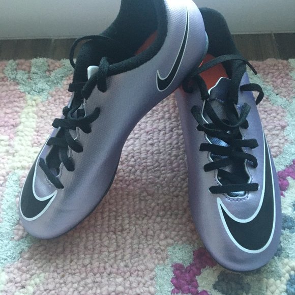 Nike | Other | Nike Vortex Ii Youth Soccer Cleat | Poshmark